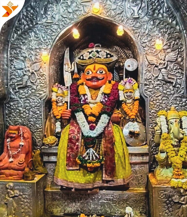 Shri Khandoba Temple Jejuri Timings & Entry Fees